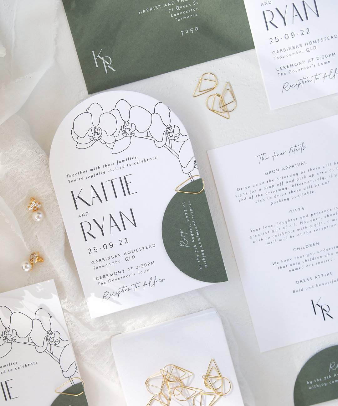 Save the Dates & Invitations | Blossie